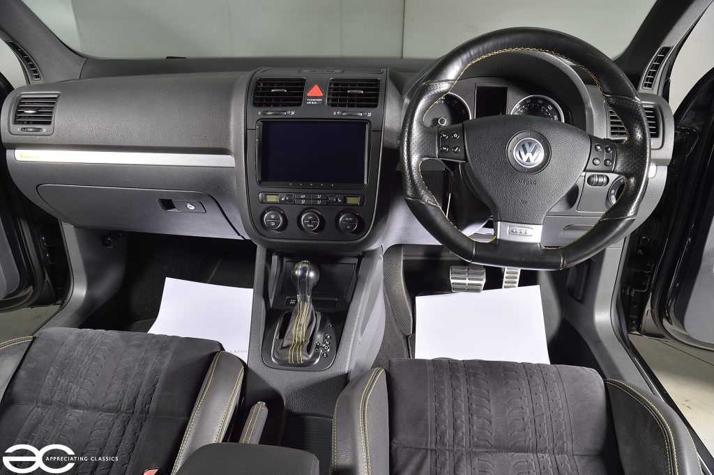 Volkswagen MK5 Golf GTi Pirelli Edition | Appreciating Classics