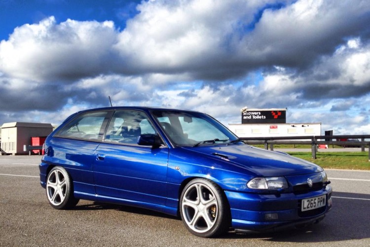 Vauxhall Astra GSi | Appreciating Classics