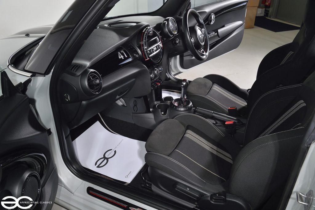 Mini John Cooper Works Challenge Edition | Appreciating Classics