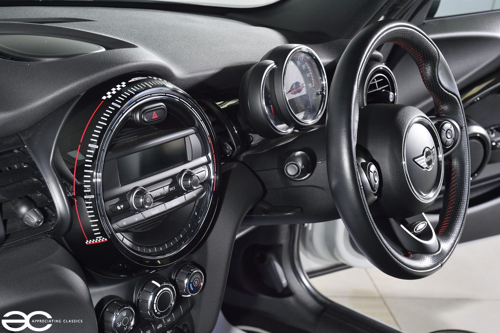 Mini John Cooper Works Challenge Edition | Appreciating Classics