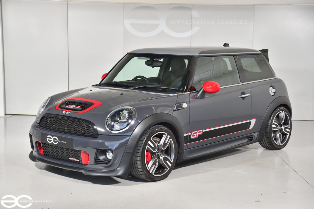 Mini JCW GP 2 | Appreciating Classics