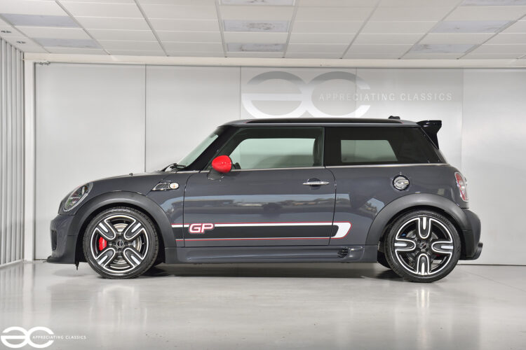 Mini JCW GP 2 | Appreciating Classics