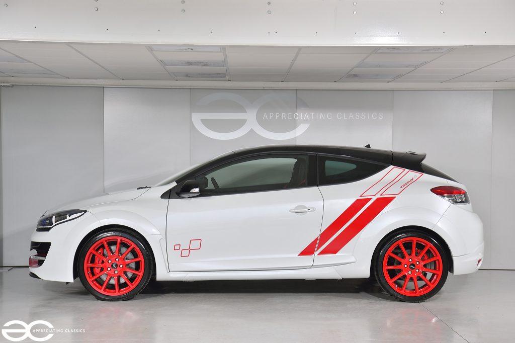 Renault Megane Trophy R | Appreciating Classics