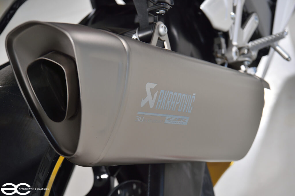 John McGuinness Honda CBR Fireblade TT Limited Edition | Appreciating ...