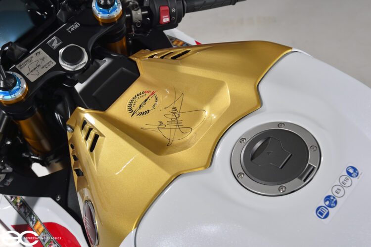 John McGuinness Honda CBR Fireblade TT Limited Edition | Appreciating ...