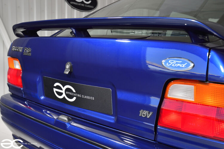 Ford Escort Mk5 RS2000 | Appreciating Classics