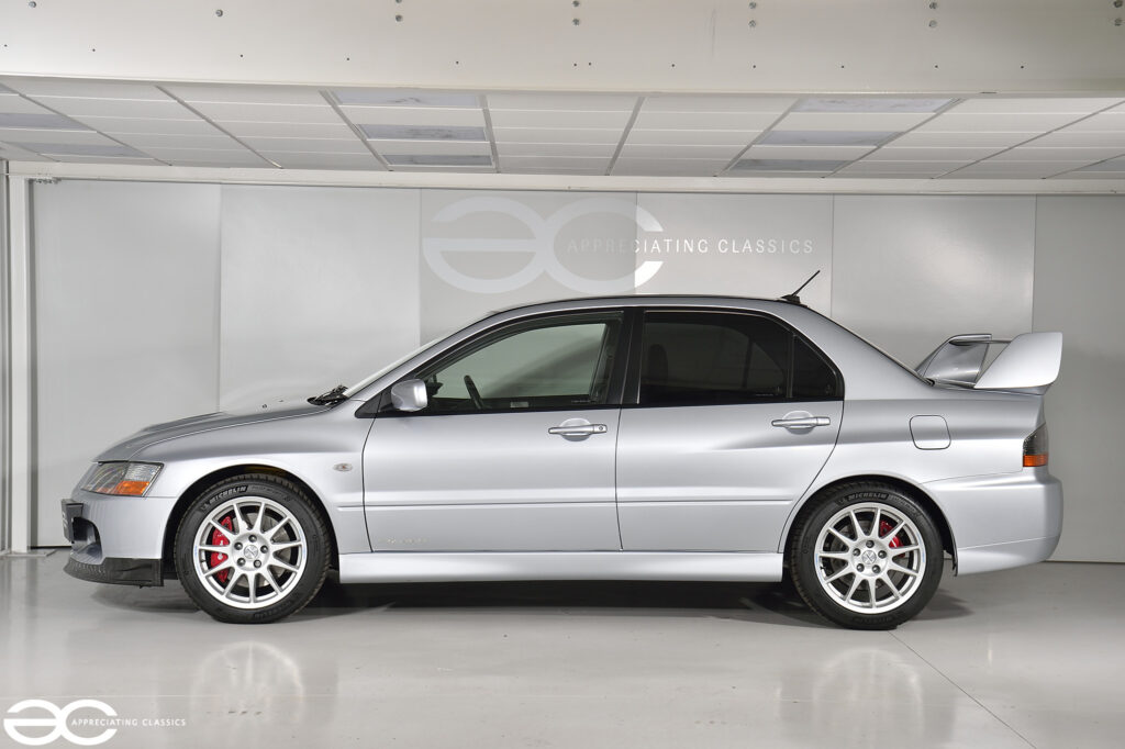 Mitsubishi Lancer Evolution 9 MR FQ360 HKS | Appreciating Classics