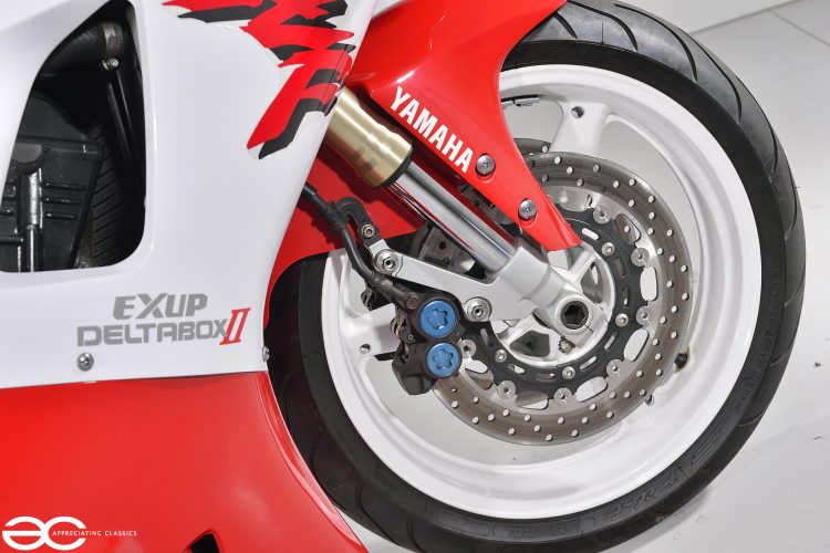 1998 Yamaha YZF R1 | Appreciating Classics