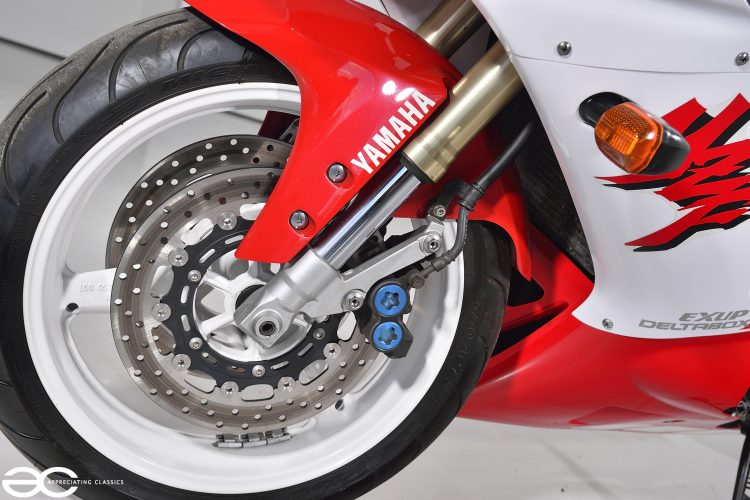 1998 Yamaha YZF R1 | Appreciating Classics