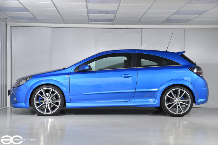 Vauxhall Astra VXR | Appreciating Classics
