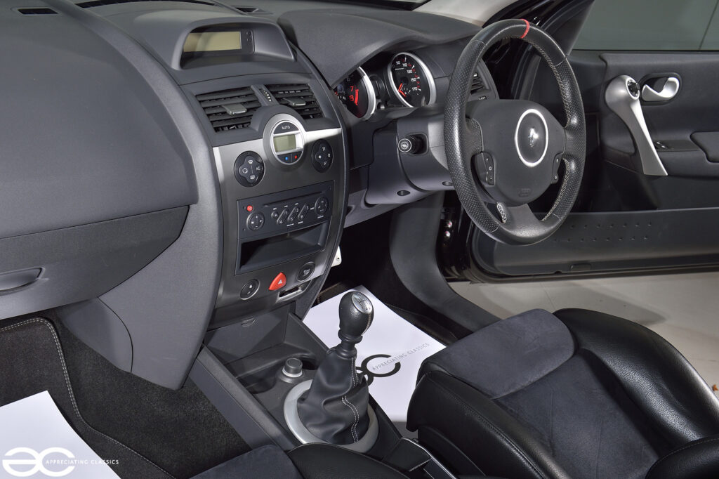 Renault Megane R26 | Appreciating Classics