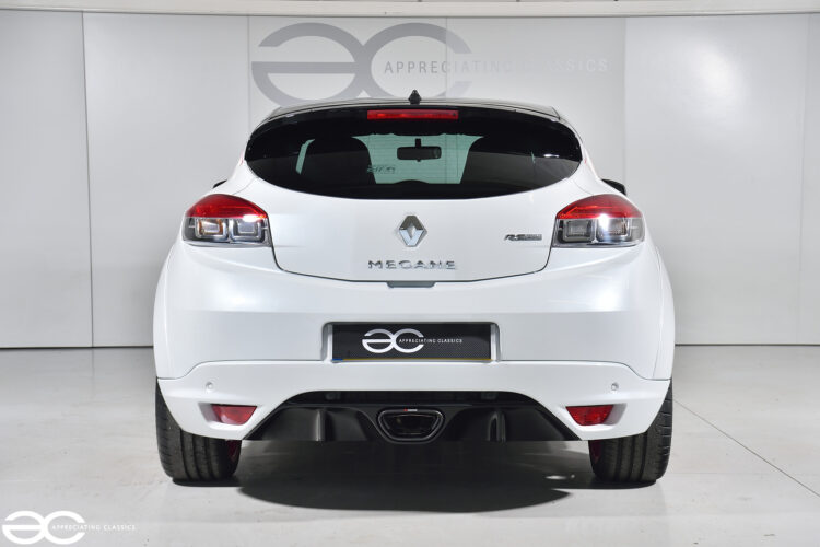 Renault Megane Trophy R | Appreciating Classics