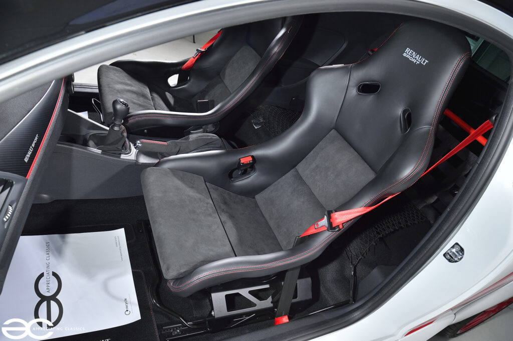 Renault Megane Trophy R | Appreciating Classics