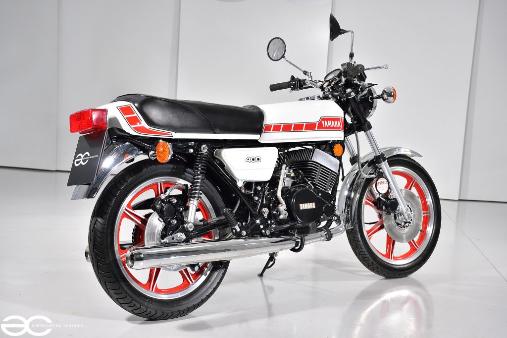 Yamaha RD400D | Appreciating Classics